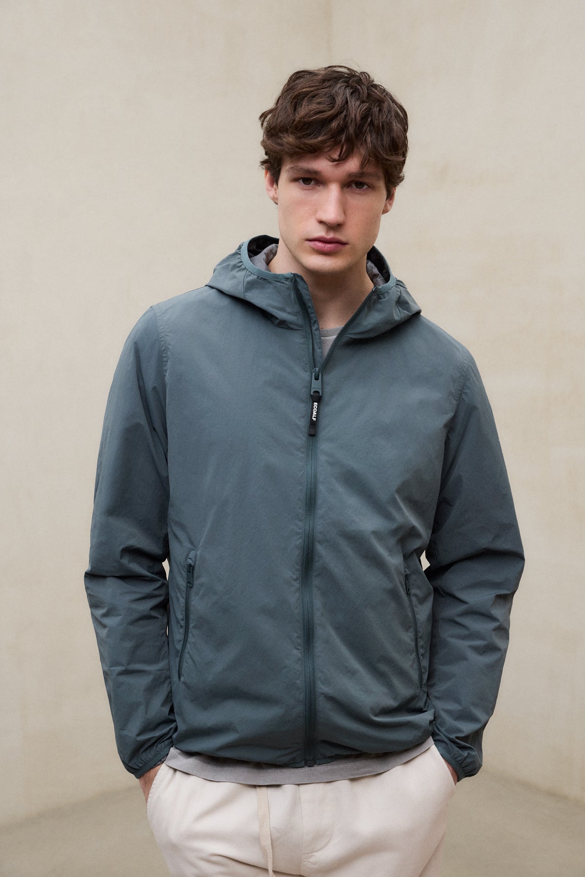 PACKABLE EOLI JACKET IN GREEN FOR MEN | ECOALF